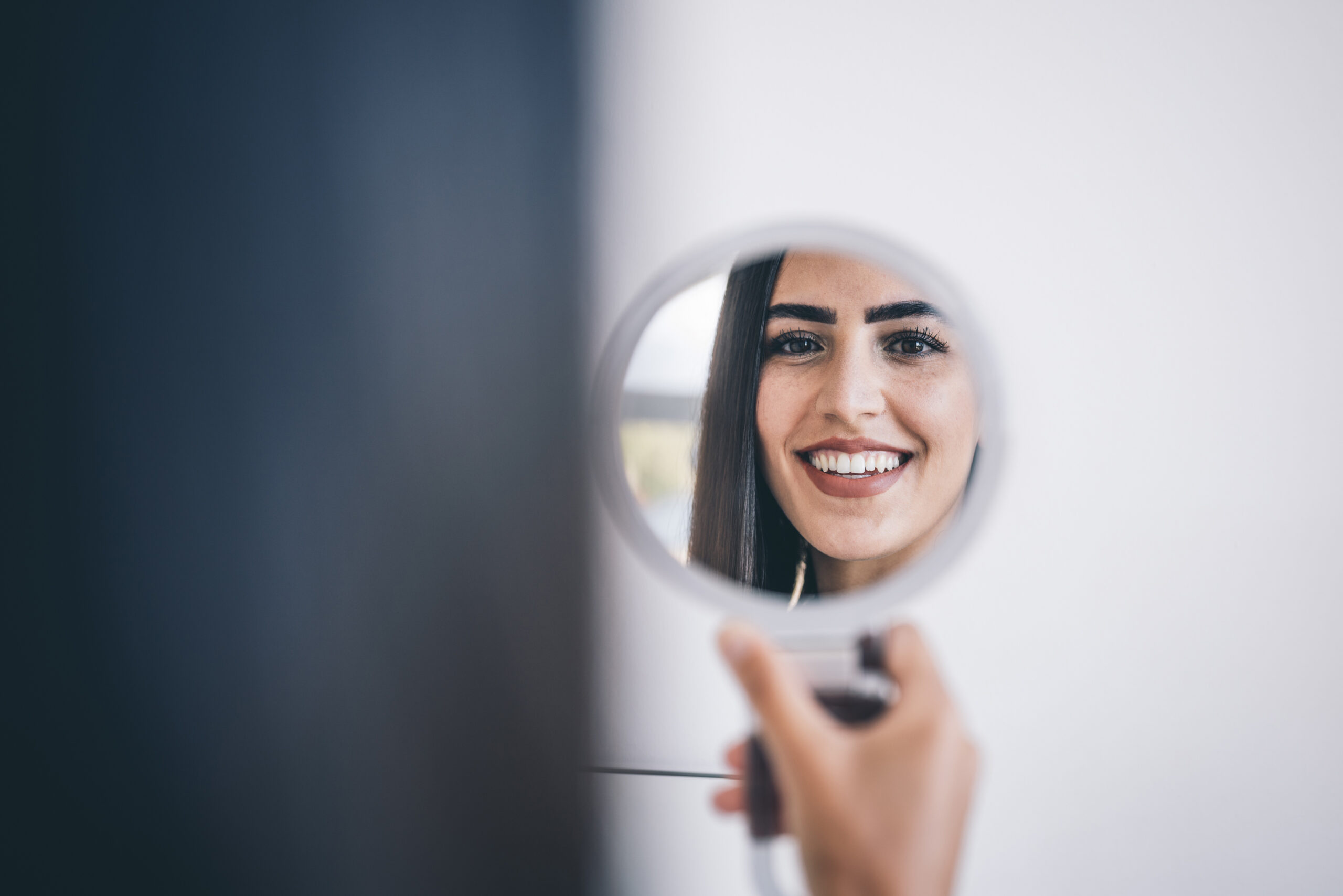 Clear Correct - zahneins GmbH