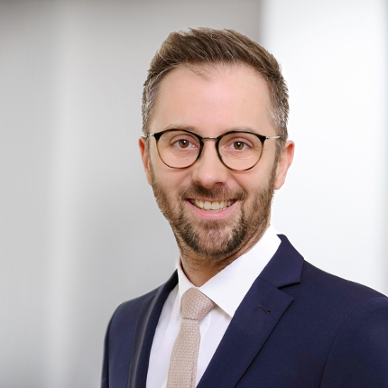 Über uns - Management / Leitbild - zahneins GmbH
