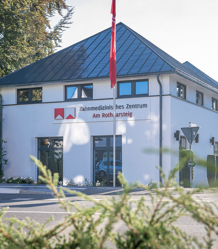 Zahnschmuck - zahneins GmbH